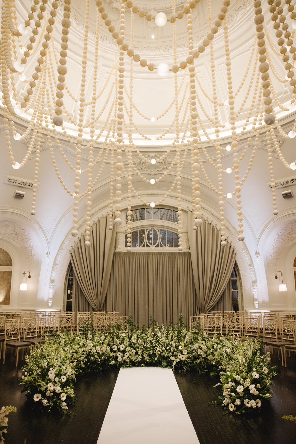 The Bellevue Hotel – Cescaphe Wedding